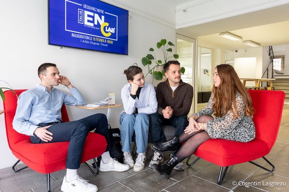 l'ENC - Campus, Formations et Avis | Diplomeo.com