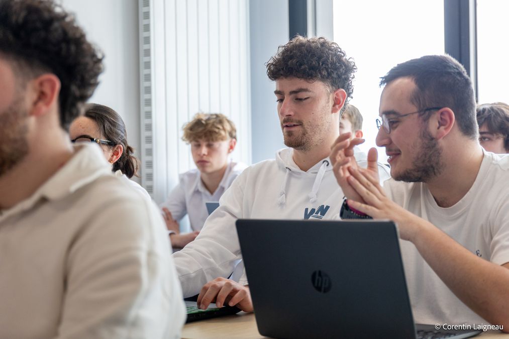Win Sport School - Laval - Campus, Formations et Avis | Diplomeo.com