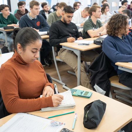 ESITC - Paris - Campus, Formations et Avis | Diplomeo.com