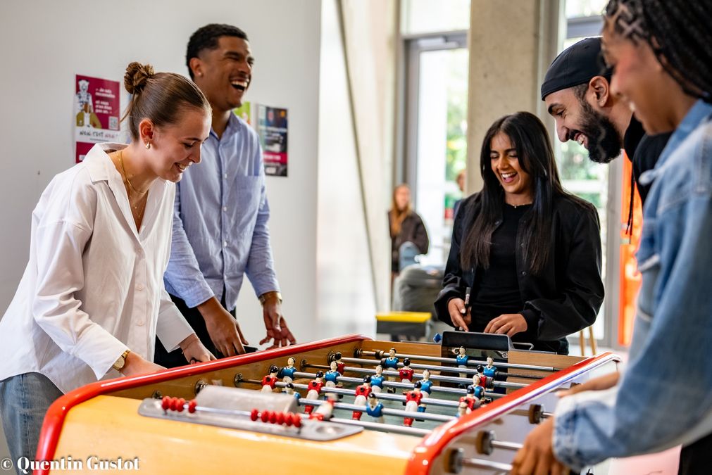 ESARC Toulouse - Campus, Formations et Avis | Diplomeo.com