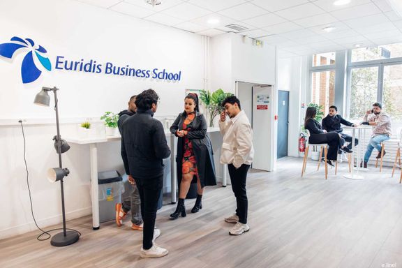 Euridis Business School - Campus de Paris - Campus, Formations et Avis ...