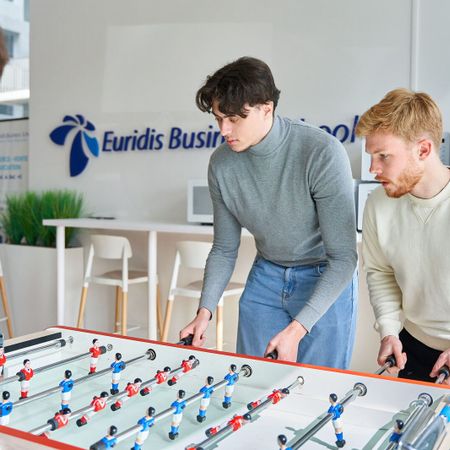 Euridis Business School - Campus de Lyon - Campus, Formations et Avis ...