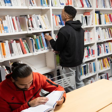 ESVE Paris - Campus, Formations et Avis | Diplomeo.com