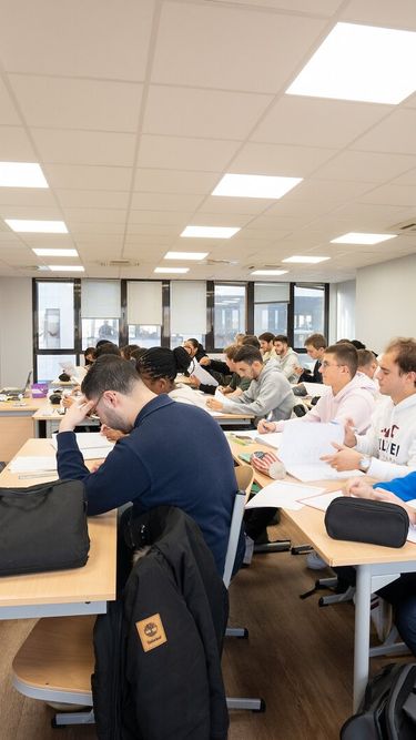 ESITC - Paris - Campus, Formations et Avis | Diplomeo.com