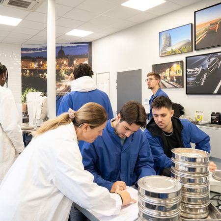 ESITC - Paris - Campus, Formations et Avis | Diplomeo.com